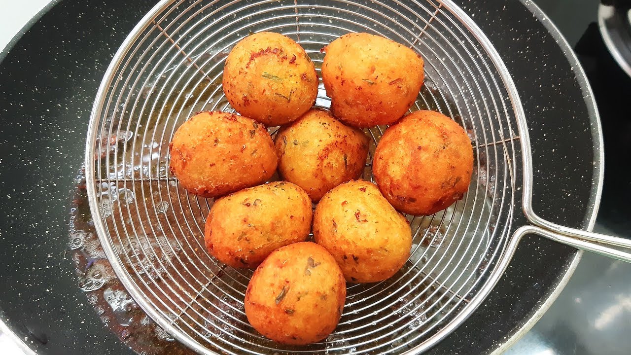 sooji cheese ball recipe| सूजी का नाश्ता | kid Tiffin recipe | Breakfast Recipes | suji cheese ...