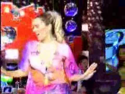 Demet Akalın - Tatil (Beyaz Show)