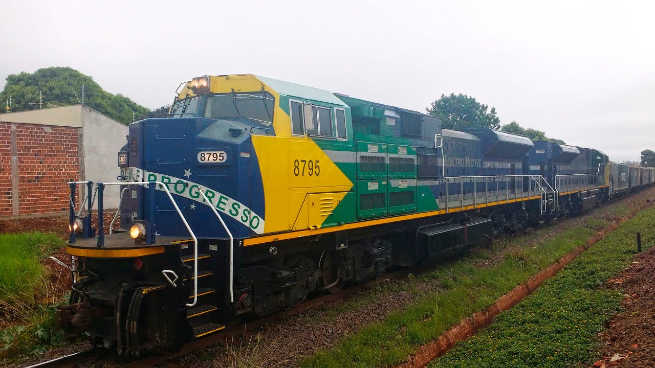 Trem com as SD70ACe BB - YouTube