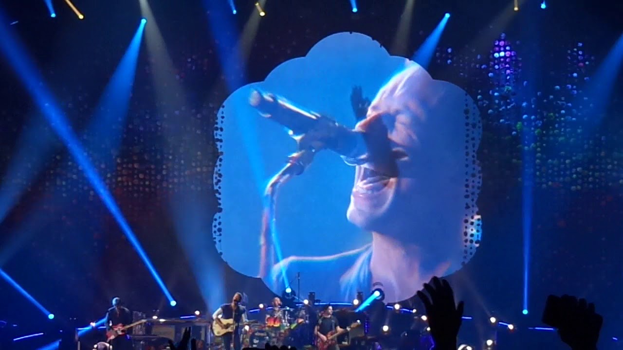 Coldplay - Birds - Live in Sao Paulo November 8, 2017 - YouTube