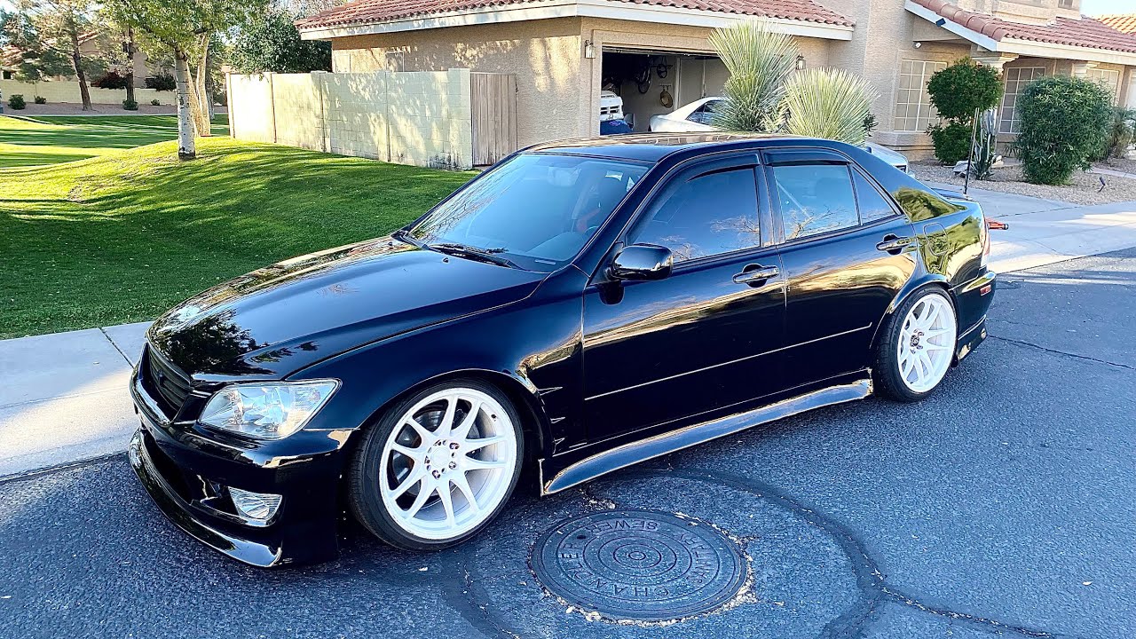 Is300 build - YouTube