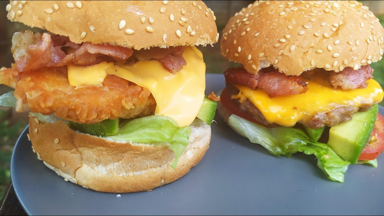 Chicken vs Beef Burger - YouTube
