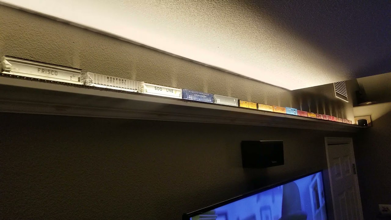 New Lighting System for Layout - Wall Train - 26 - YouTube