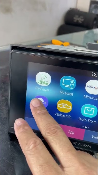 How Toyota fortuner navigation voice command work - YouTube