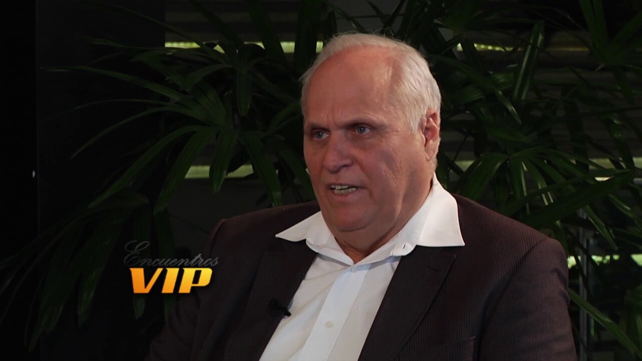 Encuentros VIP "Entrevista Dino Menicucci" 2017 - YouTube