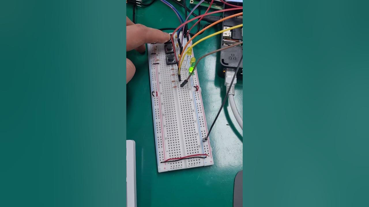 [raspberry Pi] button led - YouTube