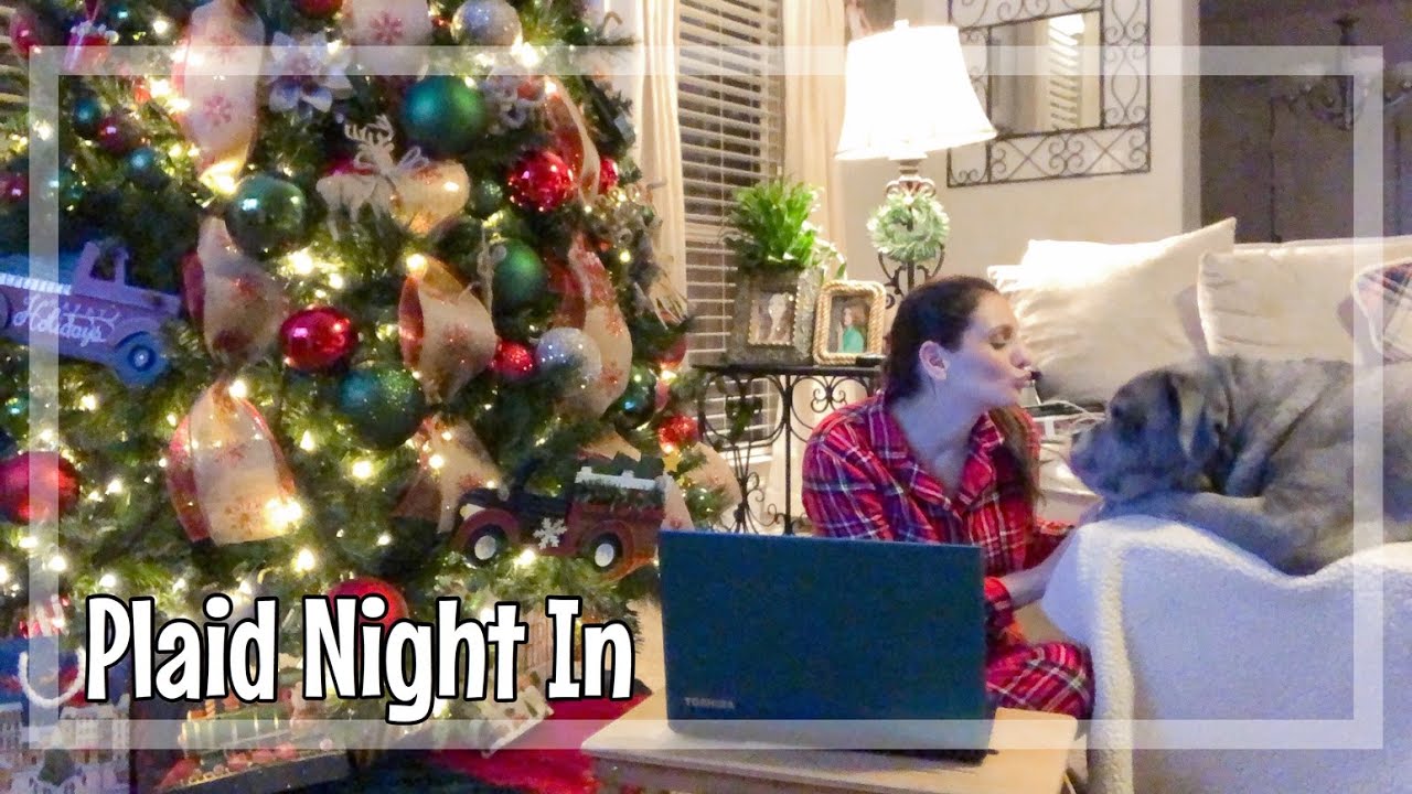 PLAID NIGHT IN + DOLLAR TREE DIY | PLAID WEEK DAY 7 - YouTube