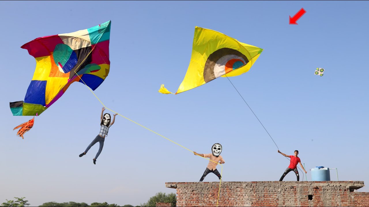 5 Feet Vs Small Kite Flying & Bhoot Mask - YouTube