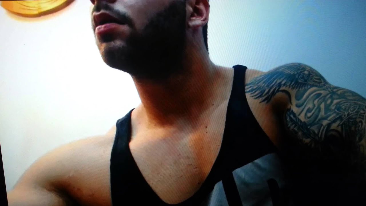 bodybuilder smoker(3) - YouTube