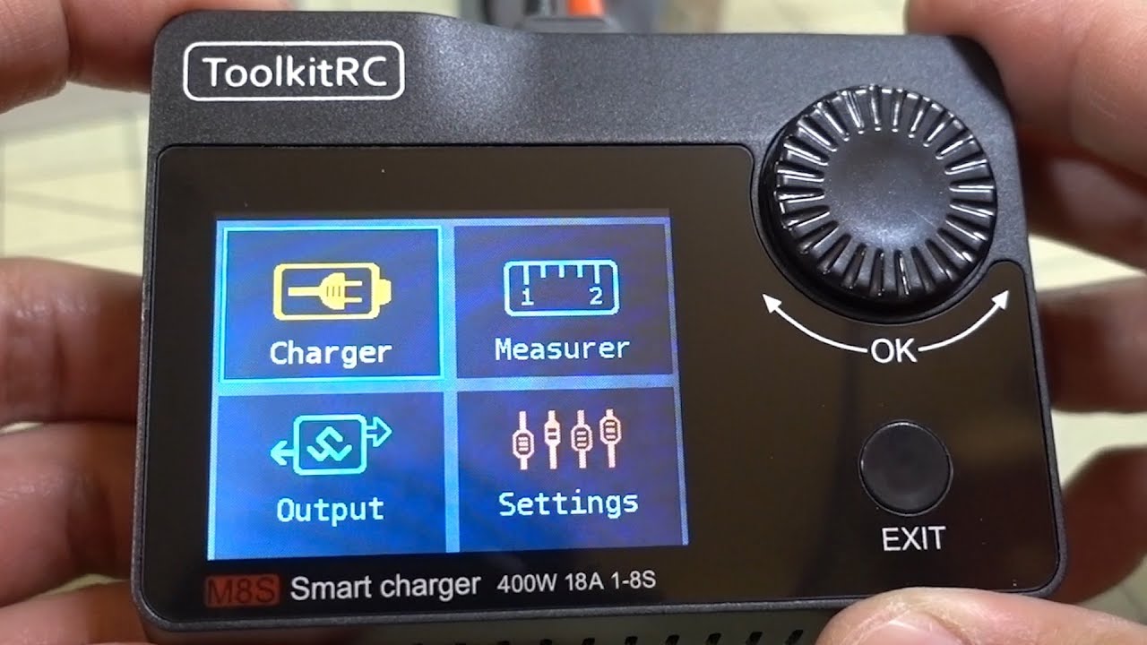 ToolkitRC M8S Charger ⚡⚡⚡ - YouTube