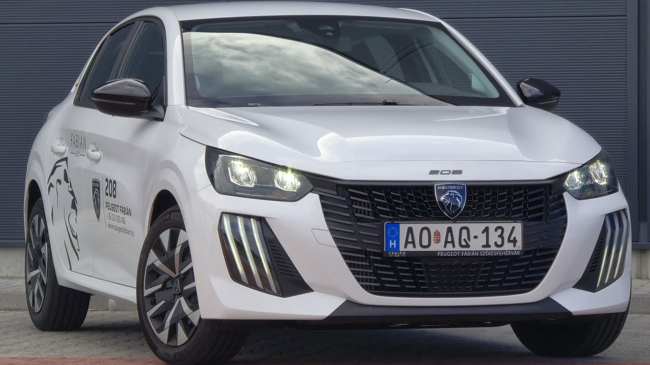 Peugeot 208 Style 1.2 PureTech 100 Banquise White - YouTube