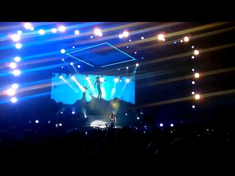 Tarkan Uzun İnce Bir Yoldayım.mp4