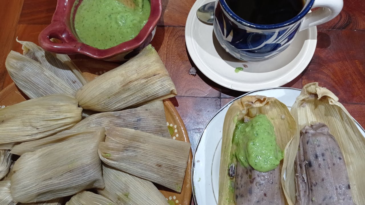 deliciosos y tradicionales tamales chilahuates - YouTube
