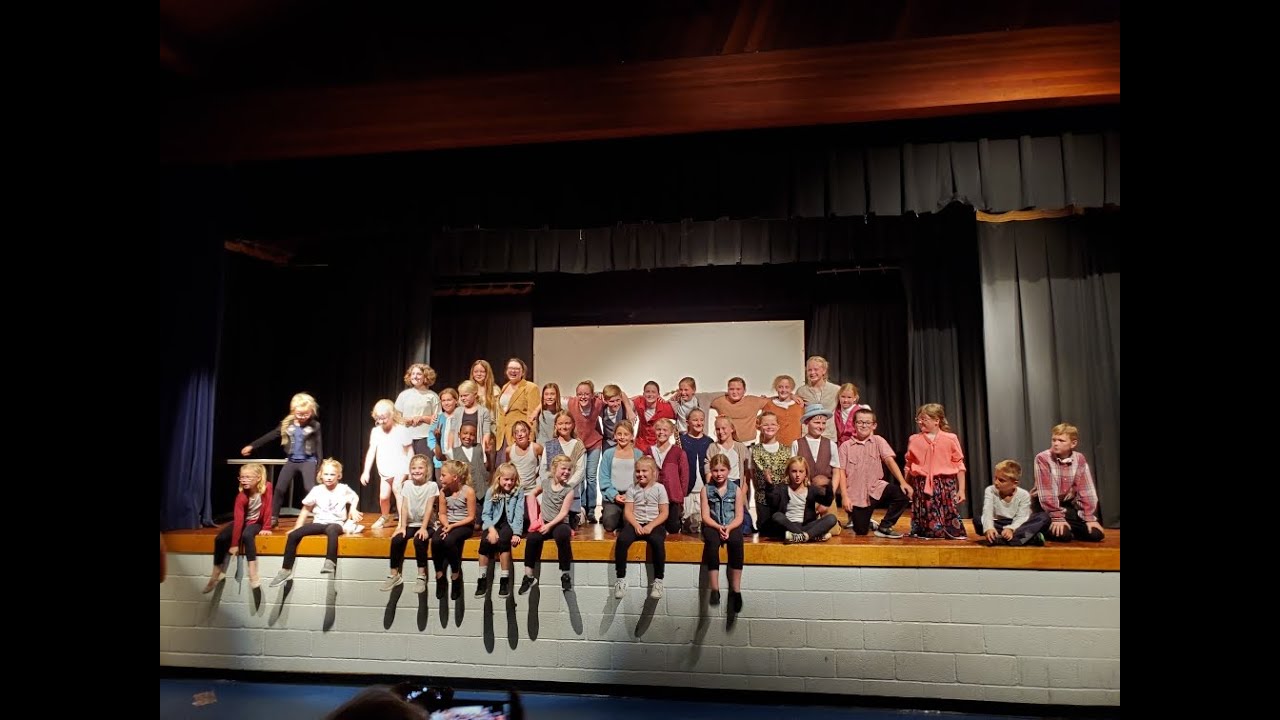 Kindred Summer Safari Theater 2022 - YouTube