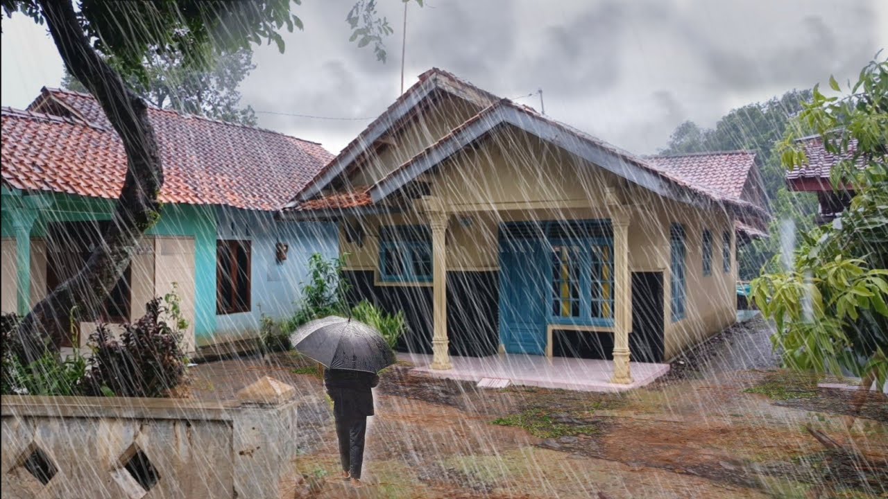 Super heavy rain incessantly floods my village, for insomnia, sleep ...