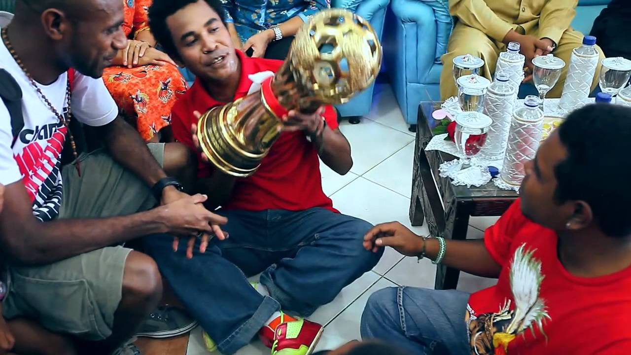 TRAILER MELODY KOTA RUSA 2 (HD) Januari 2012 - YouTube