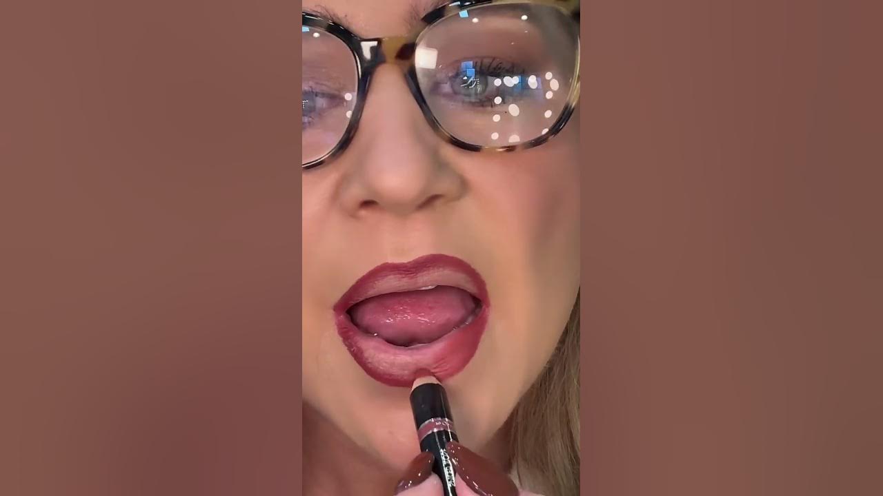 LIP COMBO TUTORIAL - YouTube