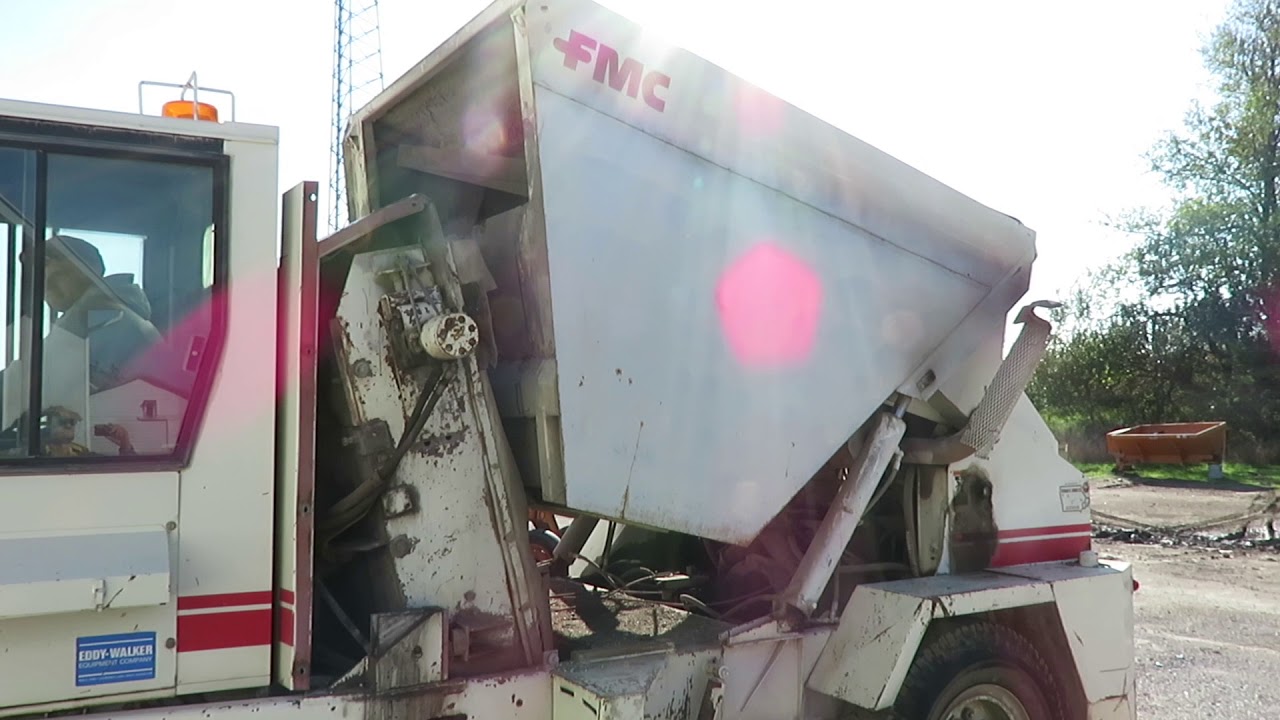 FMC Street Sweeper - YouTube