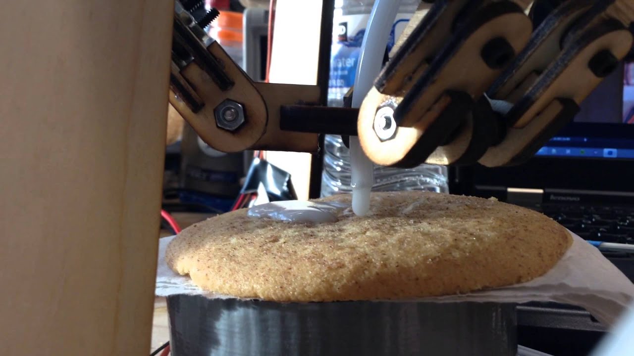 Delta robot icing printer - YouTube