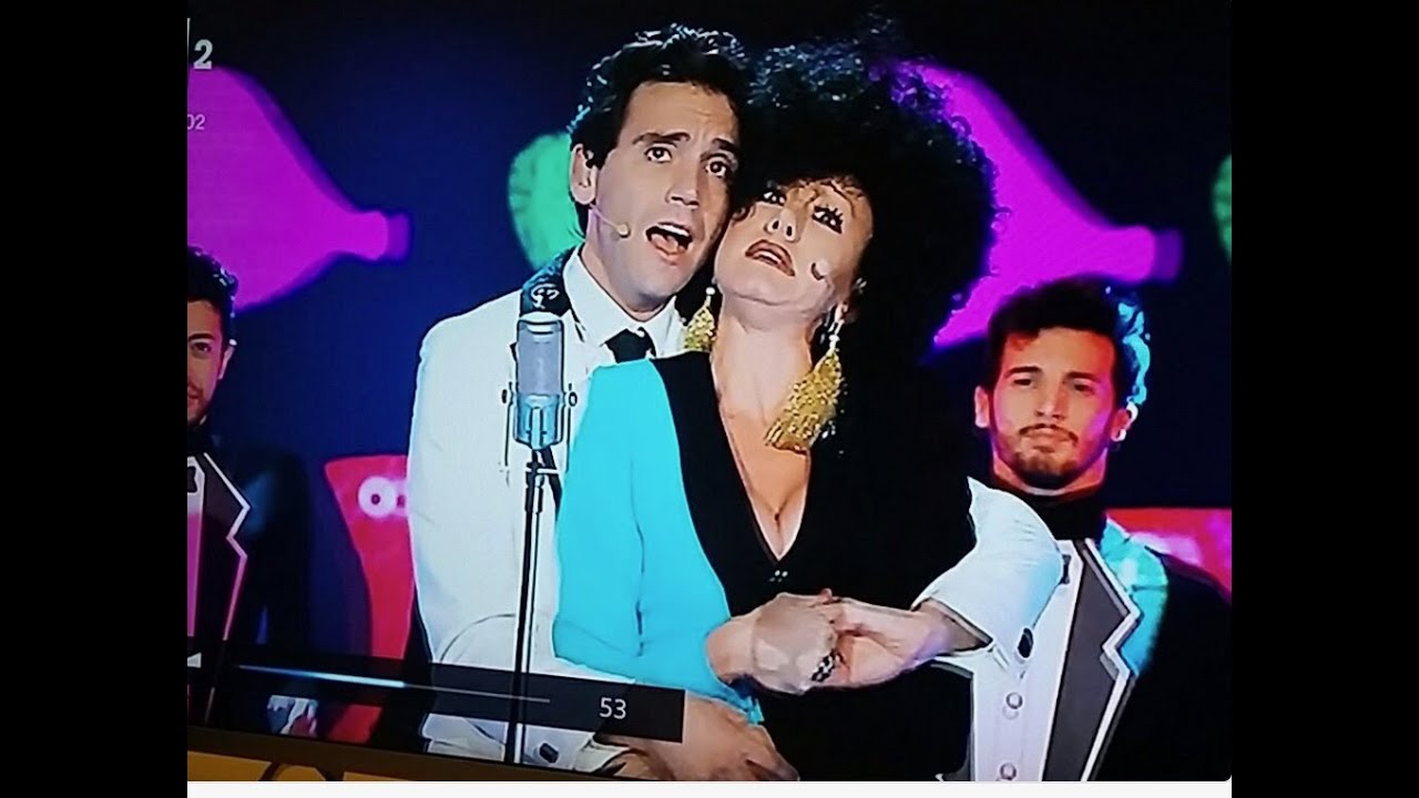 Stasera Casa Mika, Mika su Raidue e il siparietto hot con Virginia ...