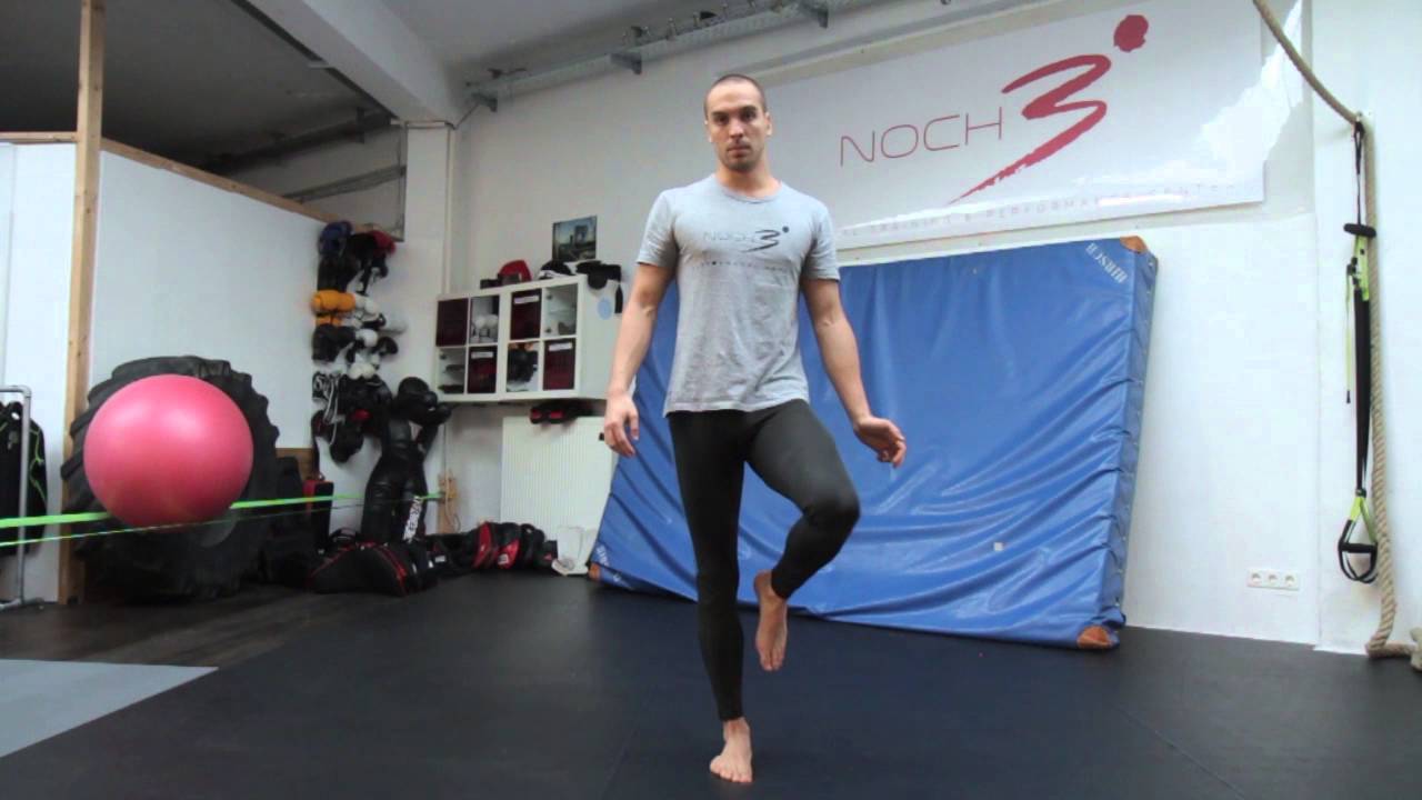 Mobility Flow Standing external Hip Rotation to Hip Extension - YouTube