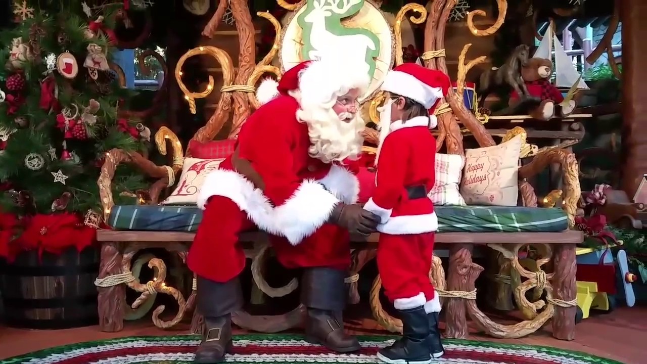 Mini Santa meeting Santa at California Adventure - YouTube