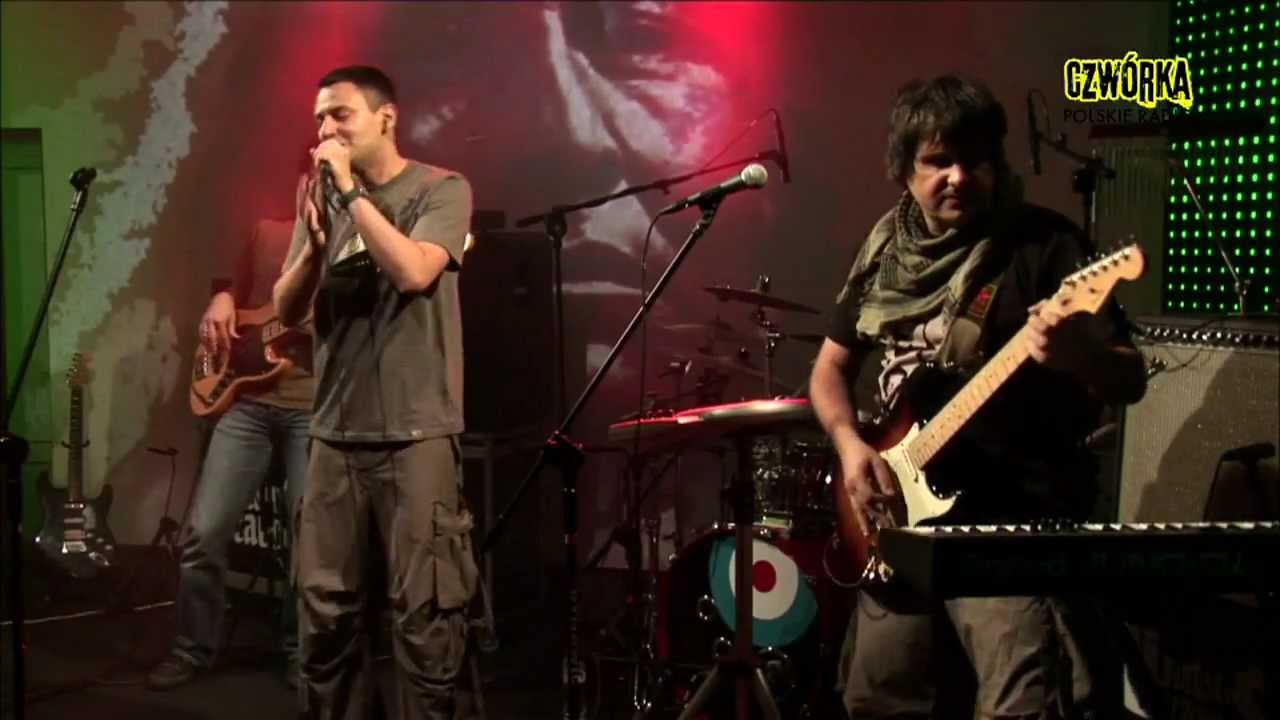 Indios Bravos - A kiedy dnia pewnego (na żywo w Czwórce) - YouTube