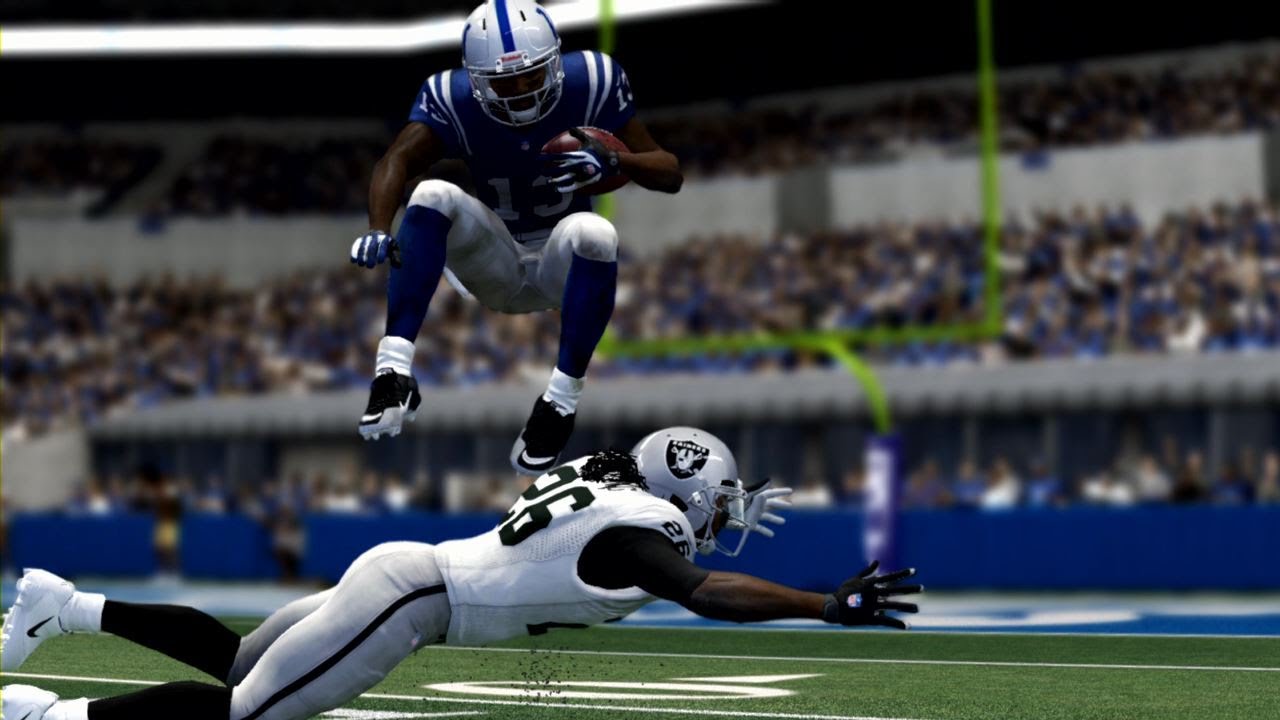 Madden 25: Incredible 107 yard LEAP Kick Return Touchdown - YouTube