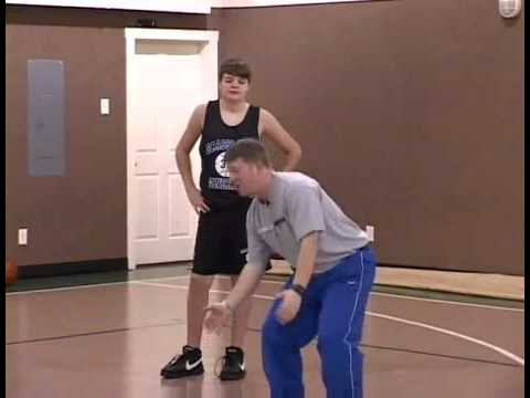 Basketball Overhead Pass - YouTube