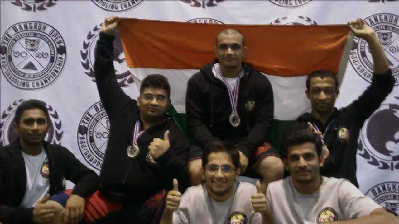 Evolution Combat Sports Academy fight team at 2012 Bangkok Open - YouTube