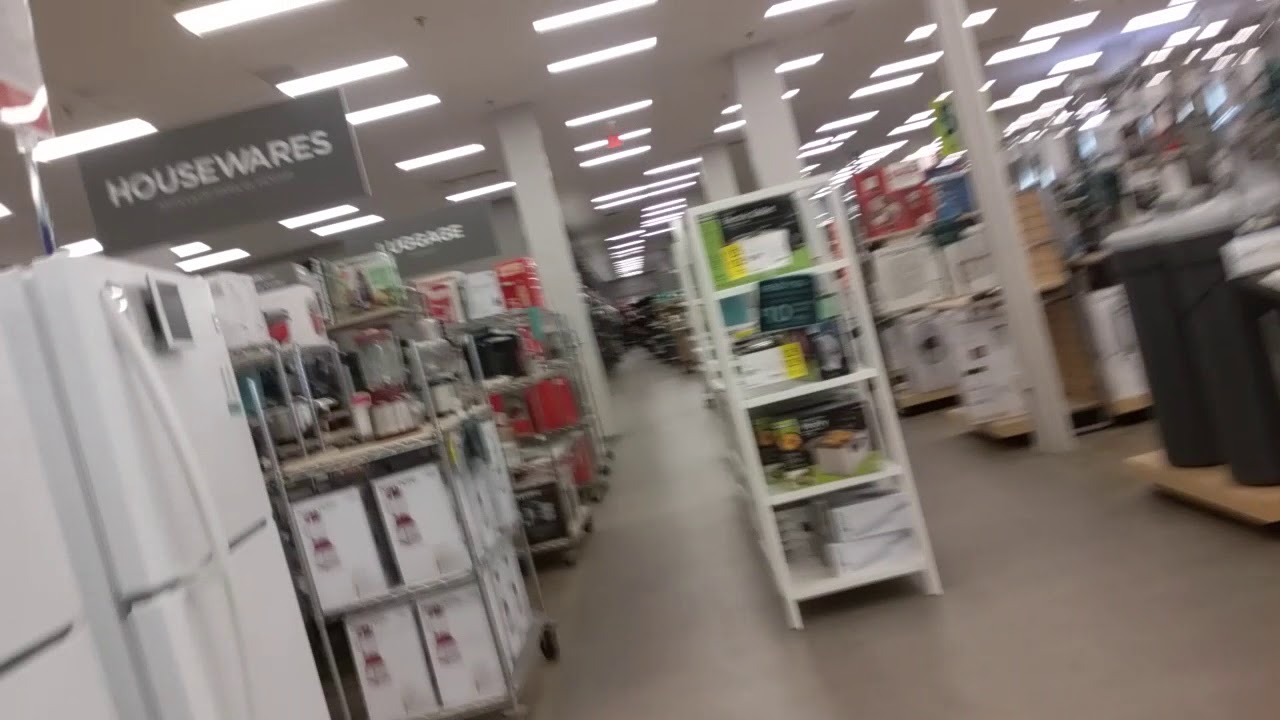 Sears West town mall Madison a week before liquidation - YouTube