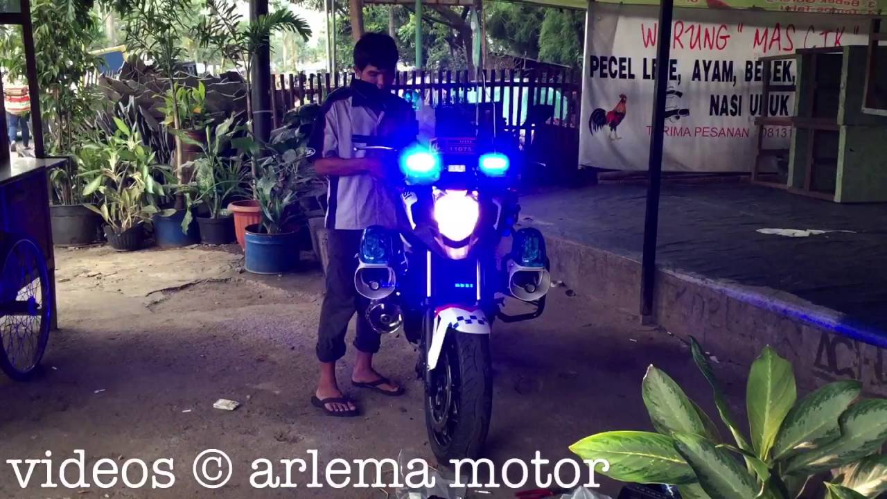 Honda nc750 police - arlema motor - YouTube