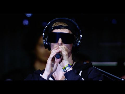 Shallow Laughter : Bitches - orchestral version