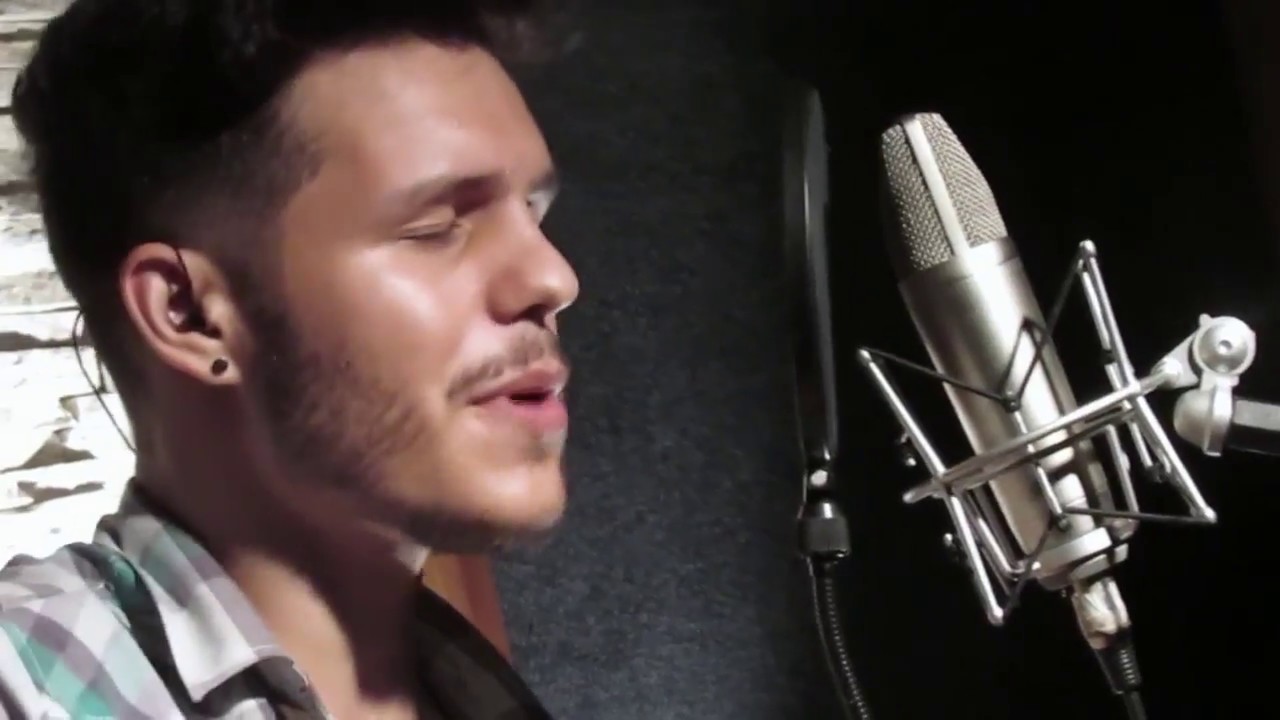 Lucas Moreno - Cover Acústico (GRAVADO EM 2016) - YouTube