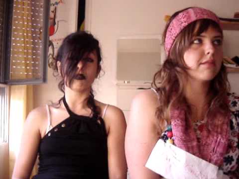 Truzza vs Emo - YouTube