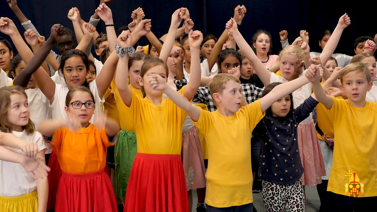 The Baptism of Jesus - Echo Mime - YouTube