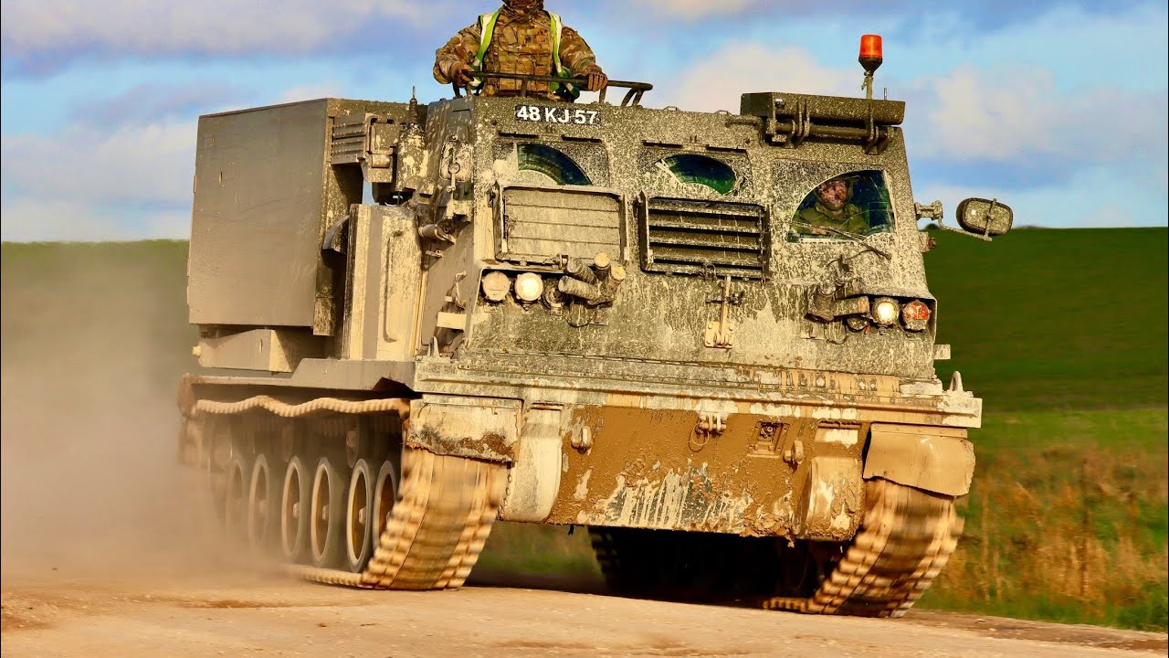 British Army Rocket Launchers deploy on exercise! 🚀🇬🇧 - YouTube