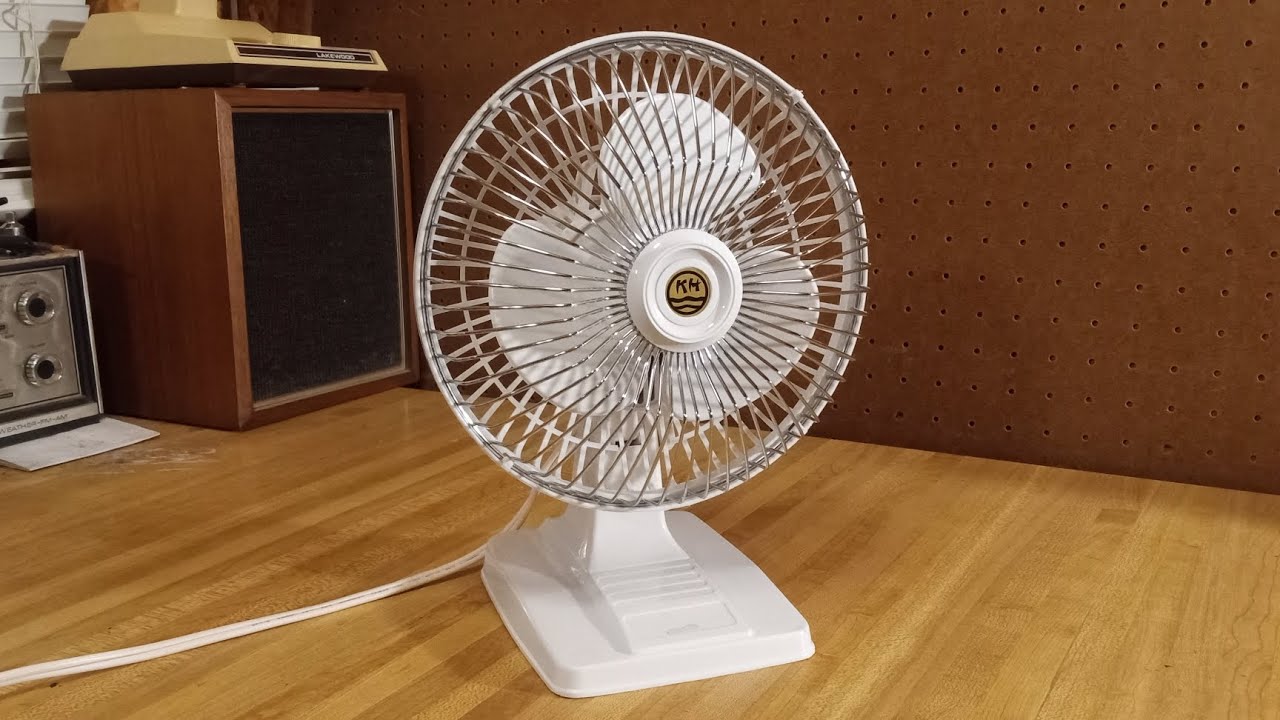 1980s Kuo Horng 6" Desk Fan Model KH-06R2 - YouTube