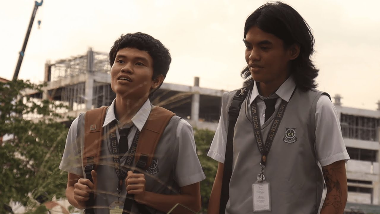 Pasukan At Labasan: A Short Film - YouTube