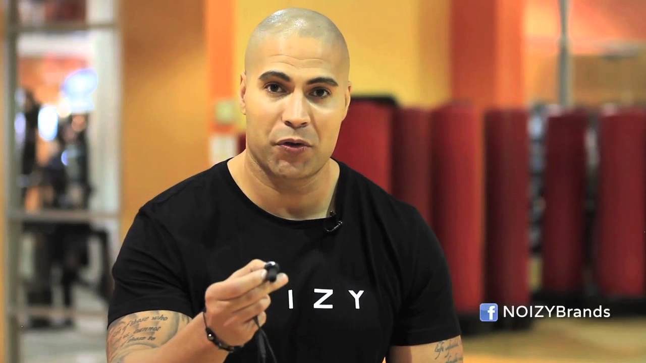 WWE Maven Huffman shows you How to Charge Bluetooth - YouTube