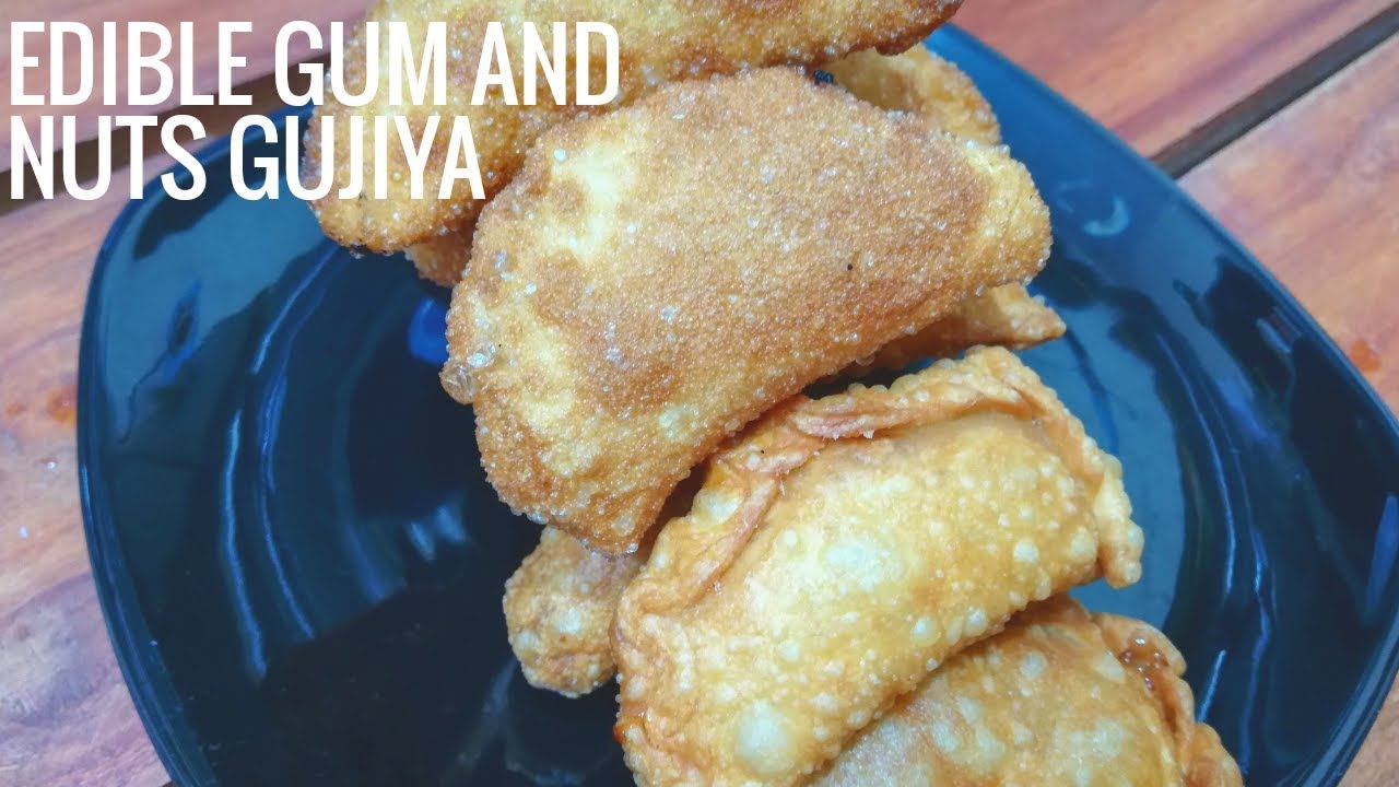 Edible Gum and Nuts Gujiya | Gond and Nuts Gujiya | Karjikai recipe ...