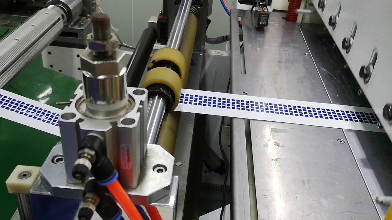 Gap cut several strips tape at the same time - YouTube