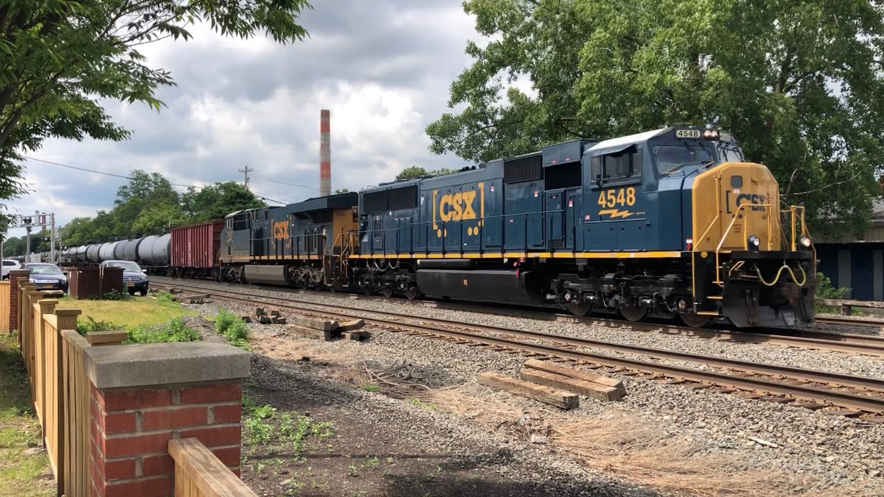 CSX K636 Oil Train with CSX SD70MAC Leading - YouTube