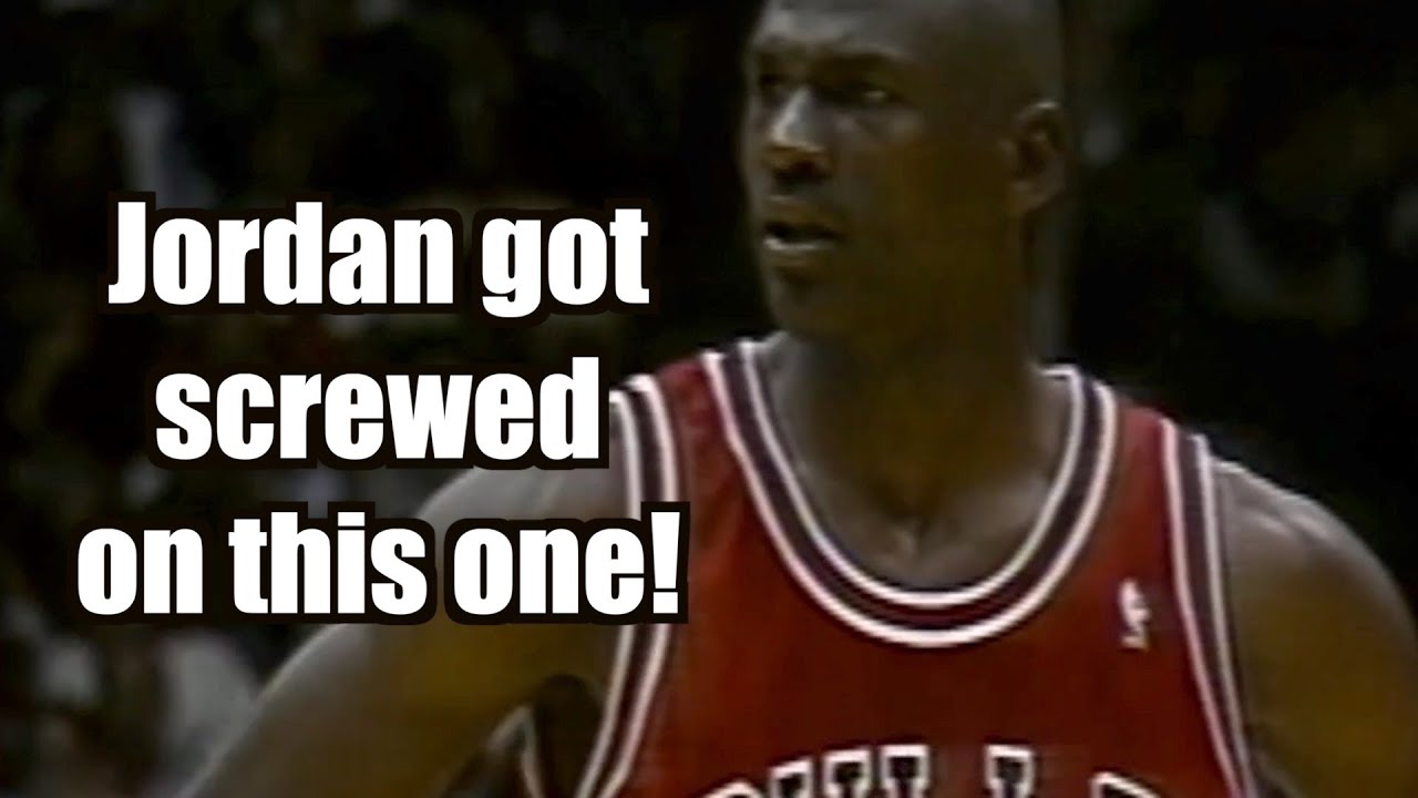 Michael Jordan Called for "Push Off" in Game 5 of the 1991 Finals - YouTube