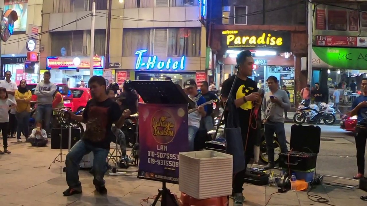 AWIE PUNYA GELEK SAMPAI SIMEN RETAK - YouTube