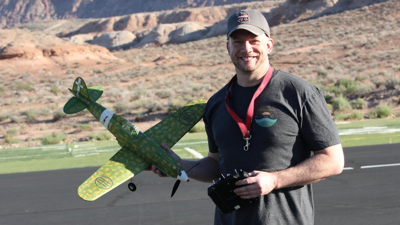 Fun Scale Models Macchi C.202 "Folgore" Park Flyer by Derek Micko - YouTube