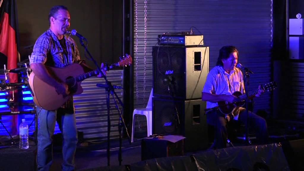 Patrick Davies - Rocky Old Road - YouTube