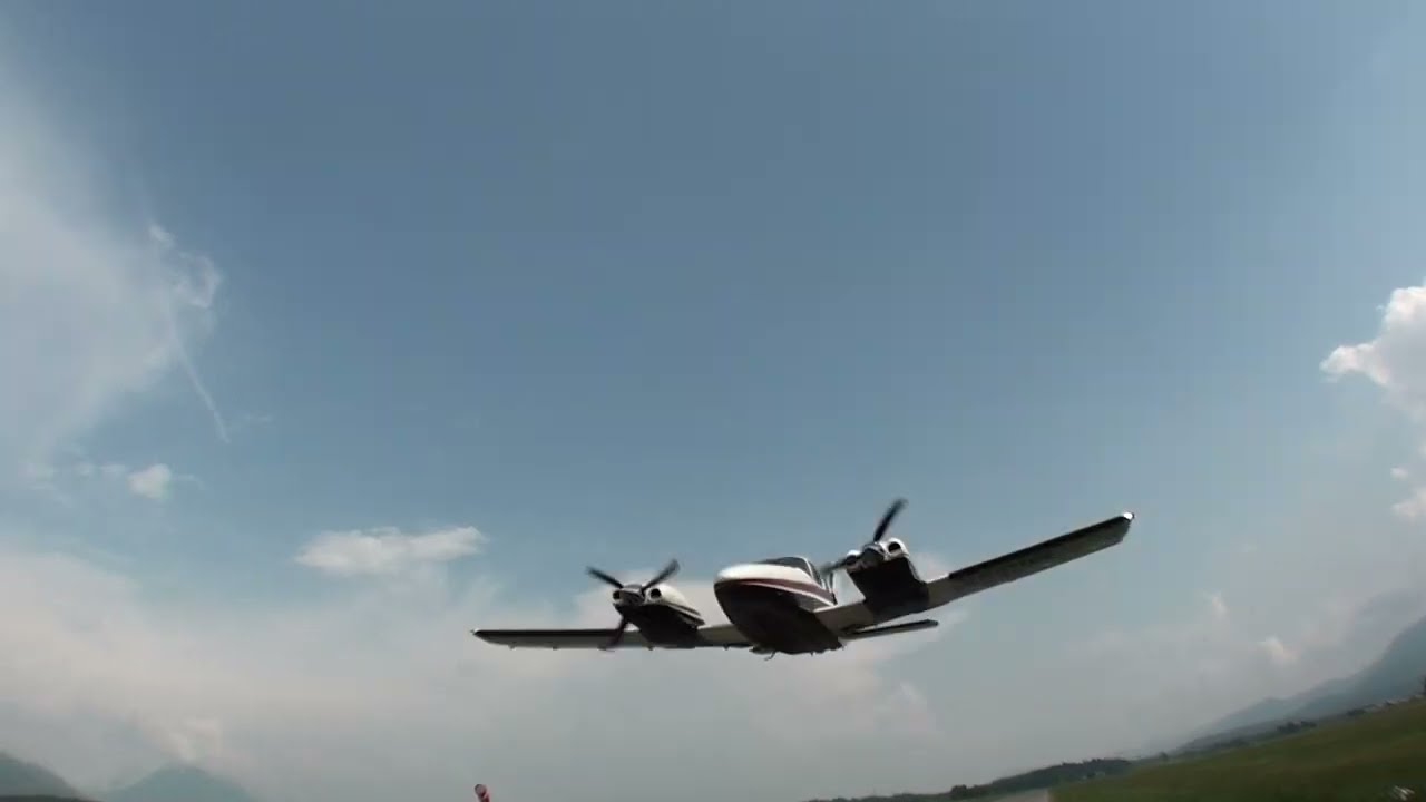 Piper Seneca low pass RB Airlines - YouTube