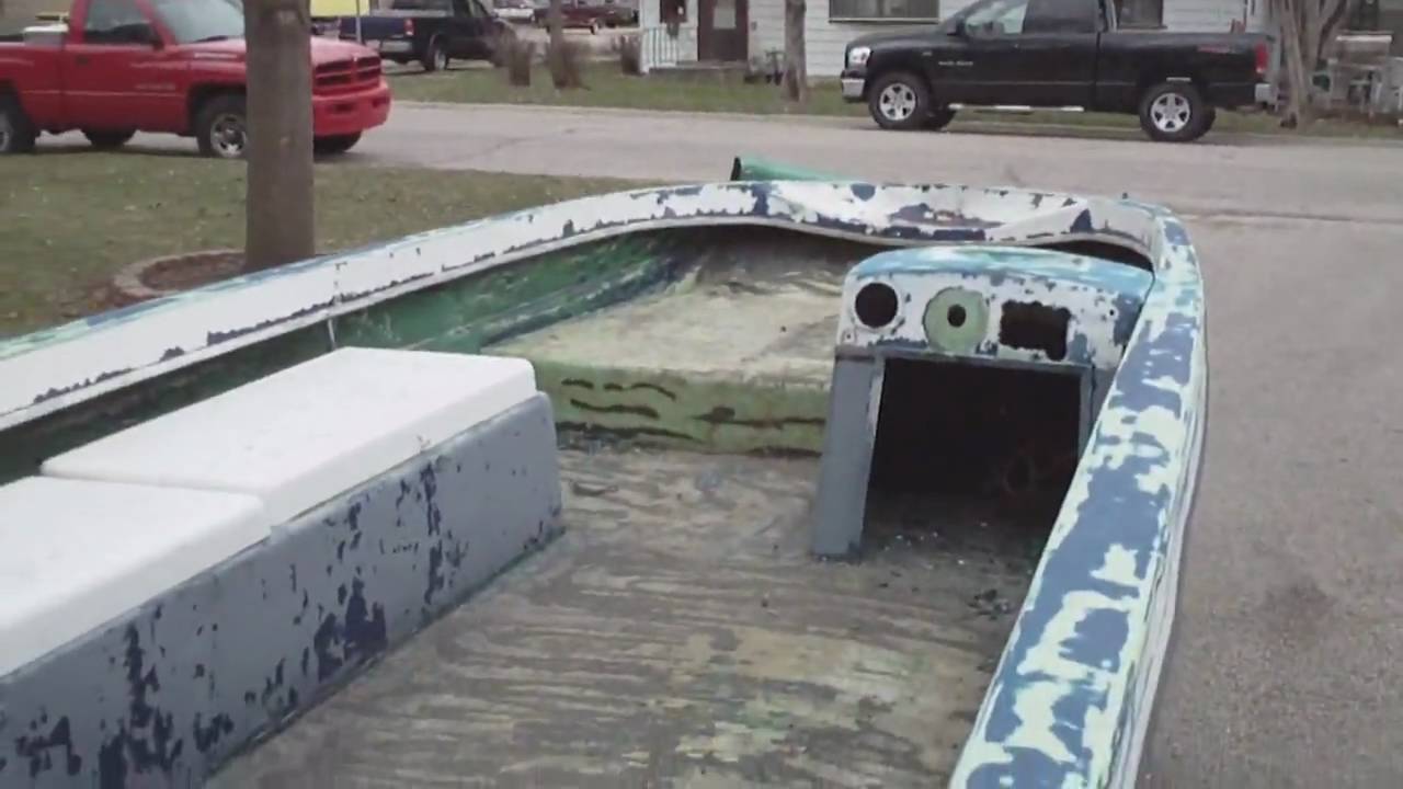 Boat Resto - Sanding - YouTube