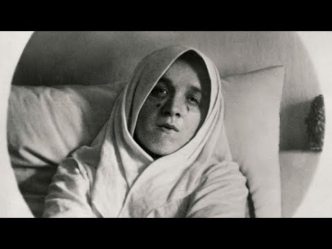 Teresa Neumann , Mística y estigmatizada - YouTube